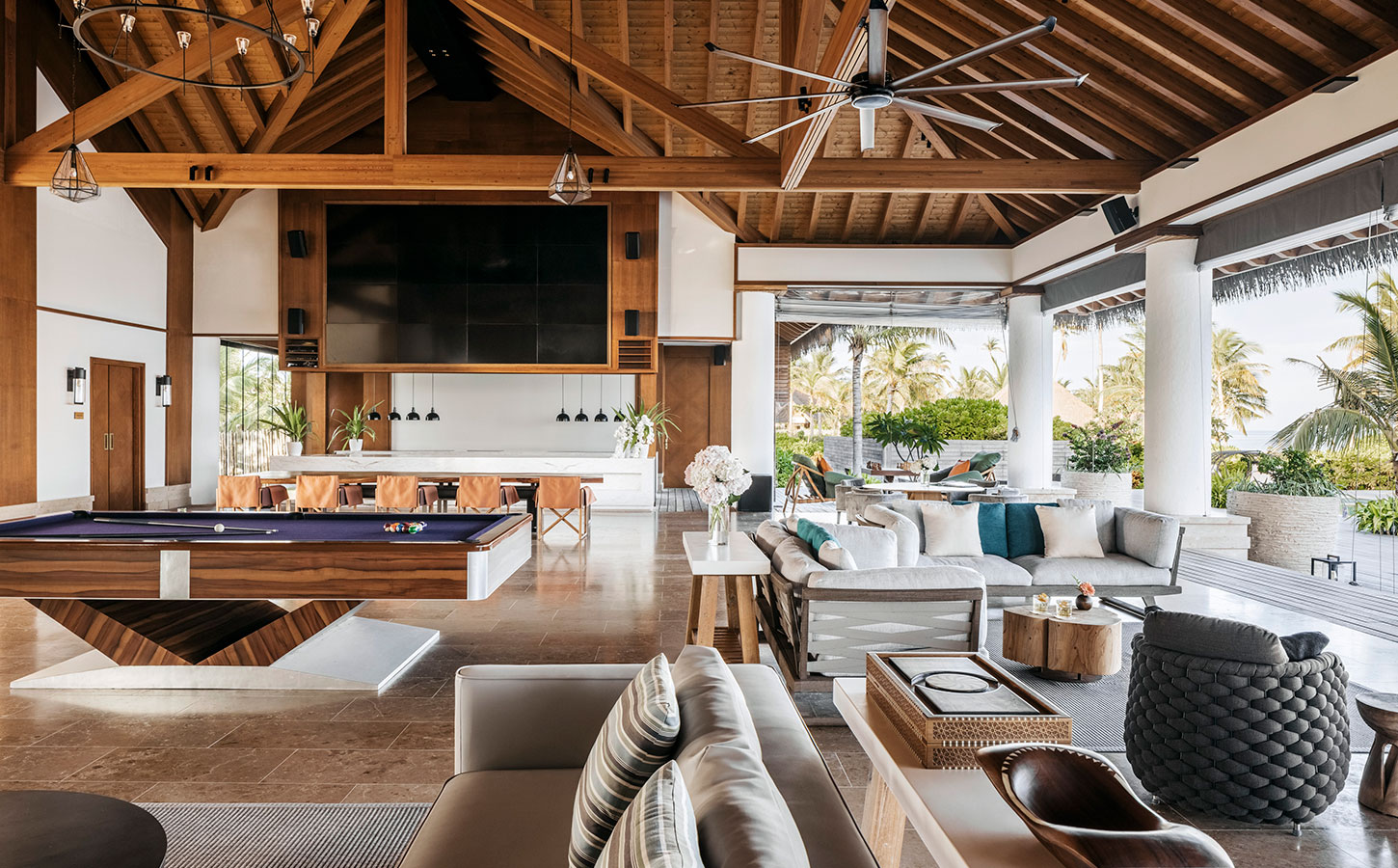 UCC Holding - Building for Generations